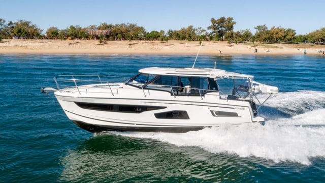 Jeanneau Merry Fisher 1095 - R Marine Crawley