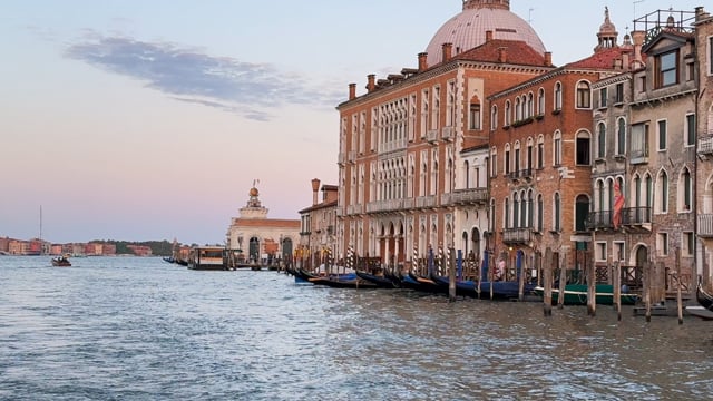 Virtual Rowing - Lake Misurina - Italy – World Nature Video